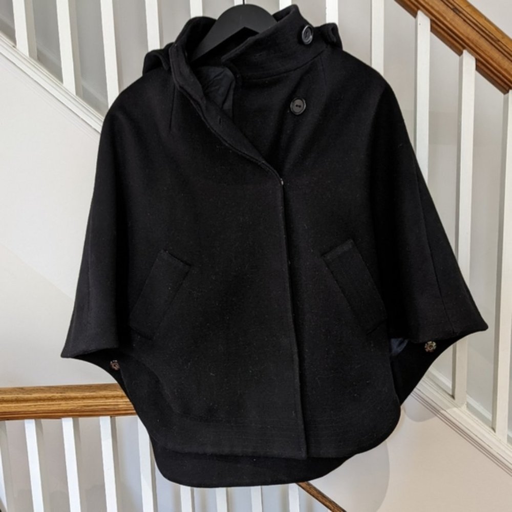 Aritzia Community Wool Cape/Poncho - Gem